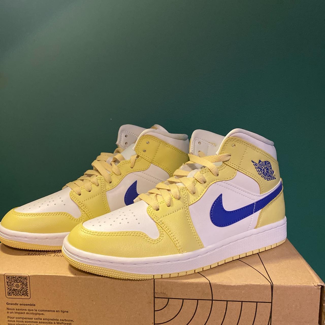 Nike AJ1 in Lemon Wash Box fresh, size 6 Jordans - Depop