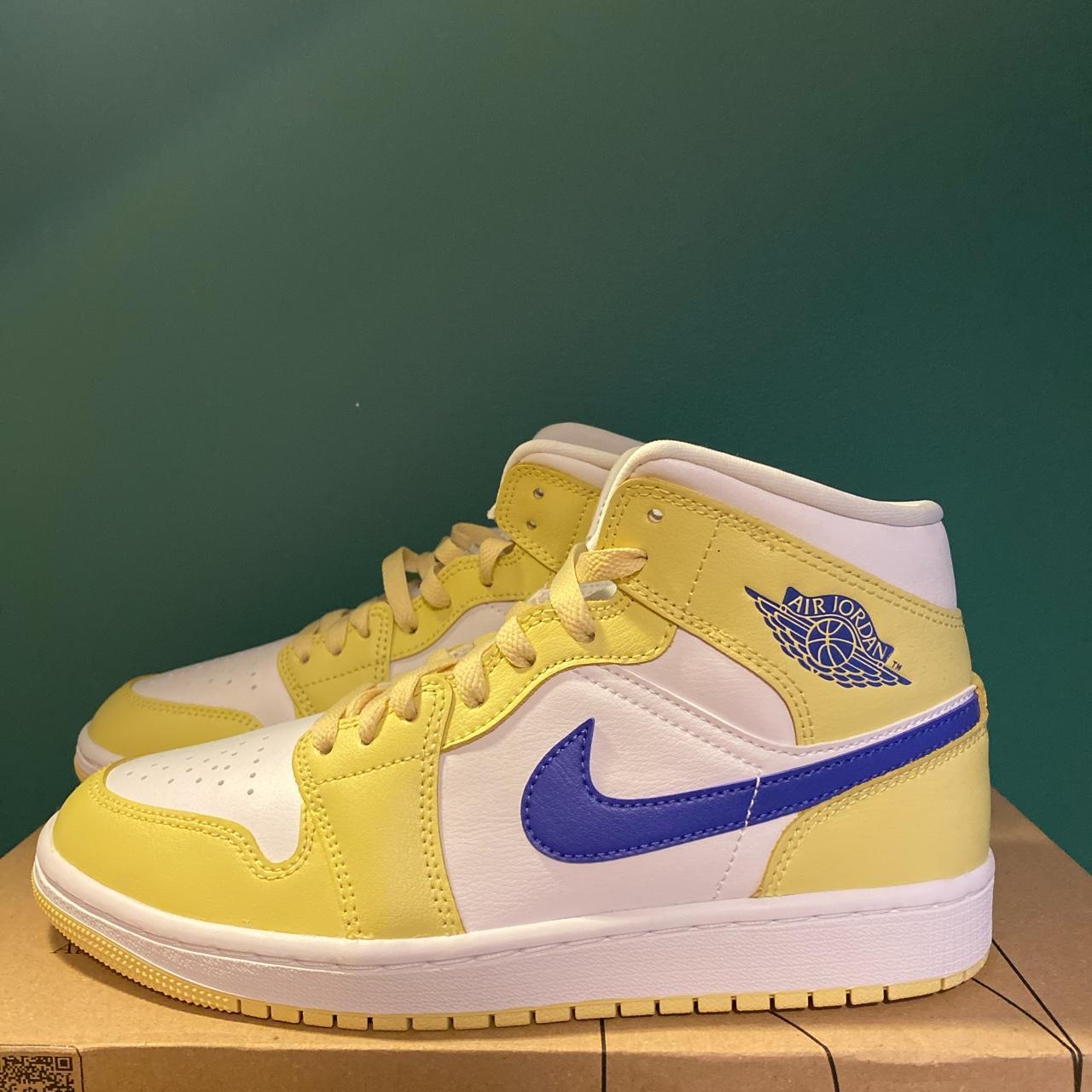 Nike AJ1 in Lemon Wash Box fresh, size 6 Jordans - Depop
