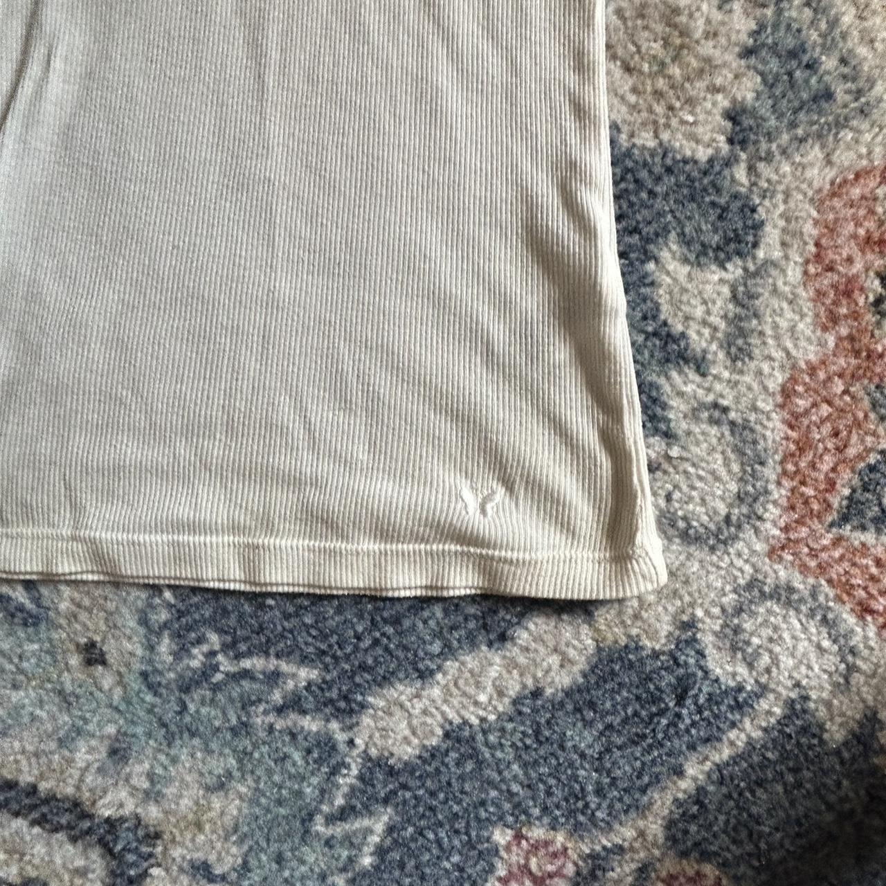 Early 2000’s plain white Aeropostale butterfly... - Depop