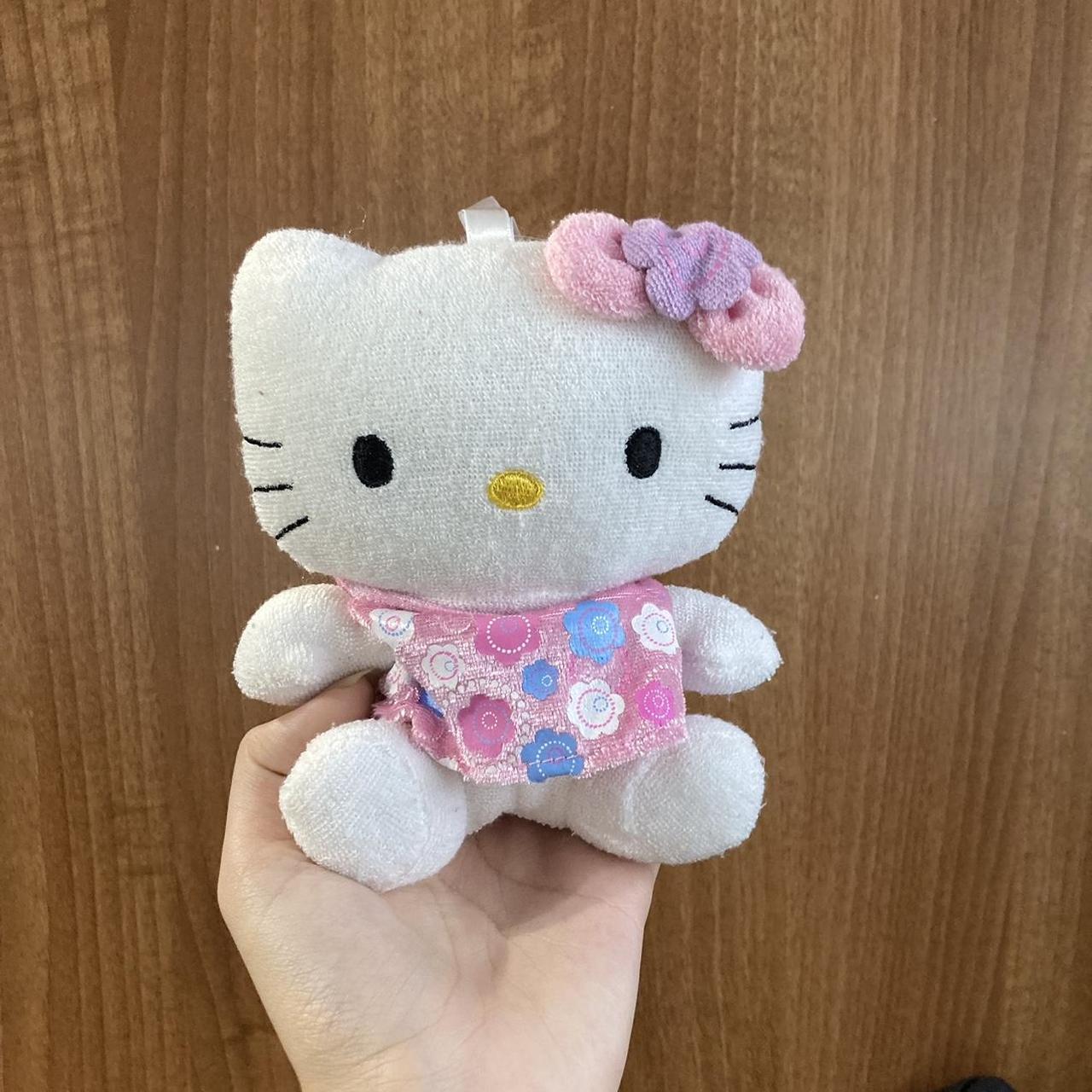Sanrio hello kitty plush toy Is in excellent... - Depop