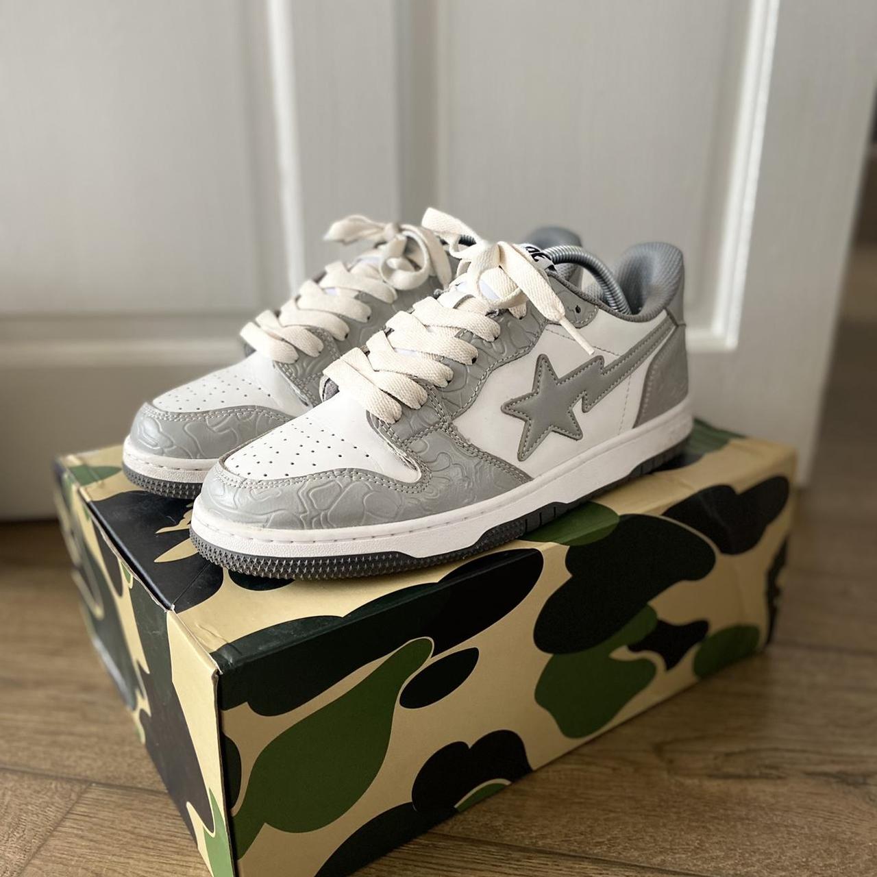 BAPE Men's Grey and White Trainers | Depop
