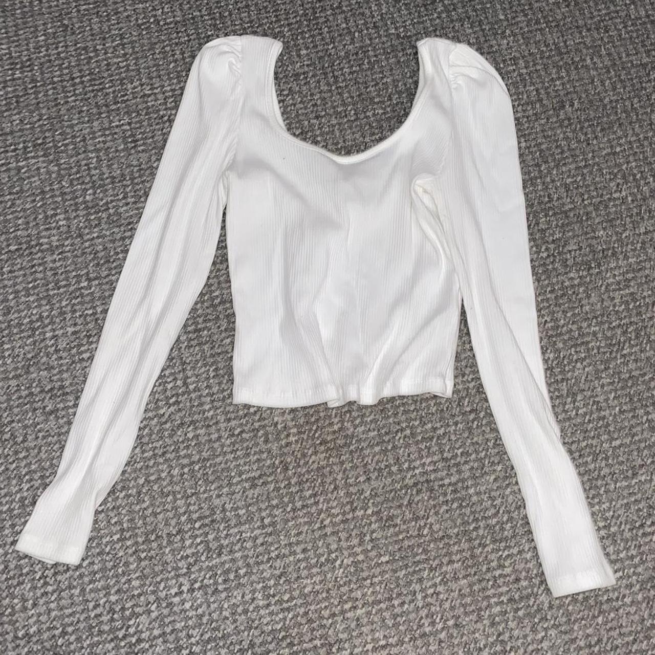 Long sleeved white puff sleeve top Size 12 Great... - Depop