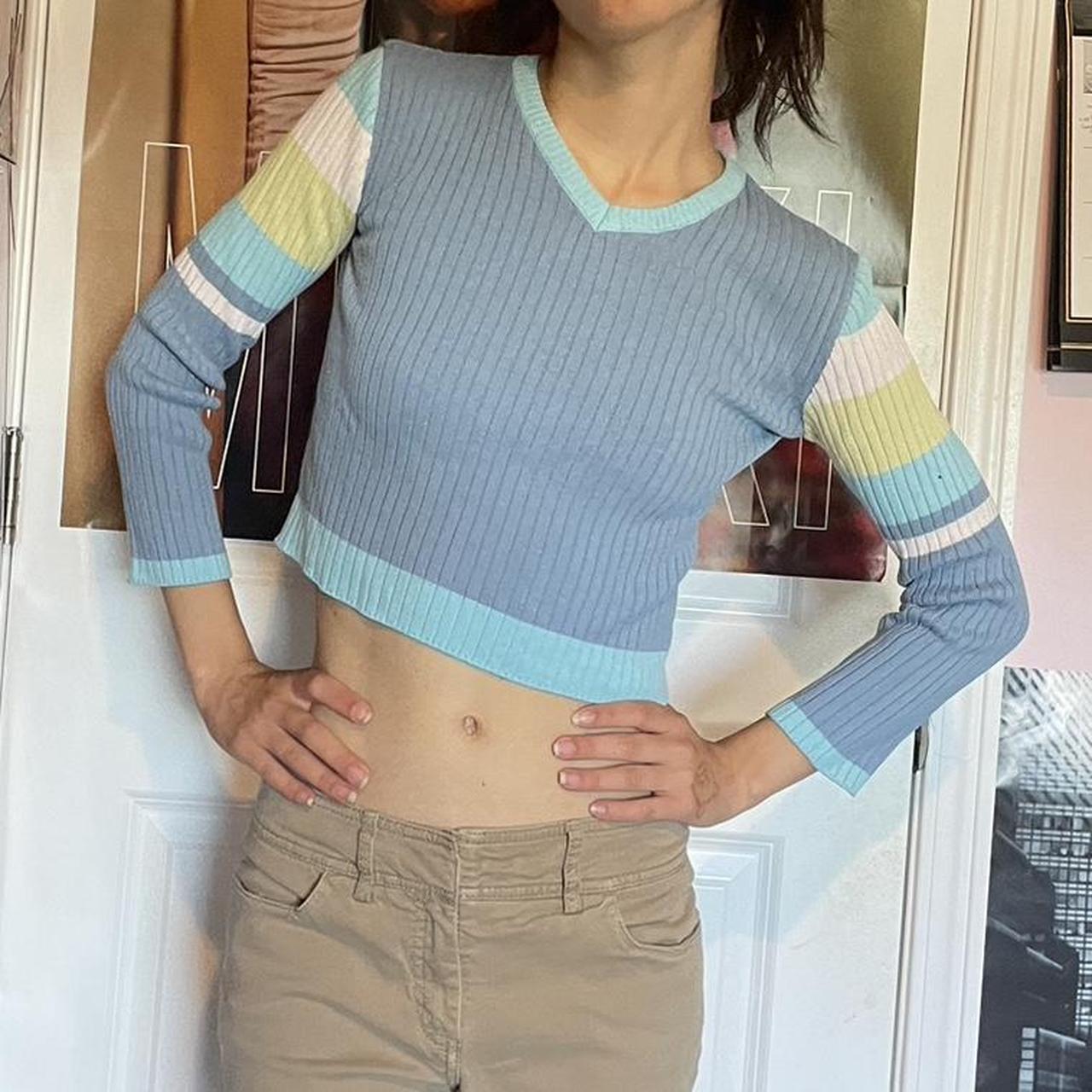 Limited Too cropped blue and lime green v-neck... - Depop