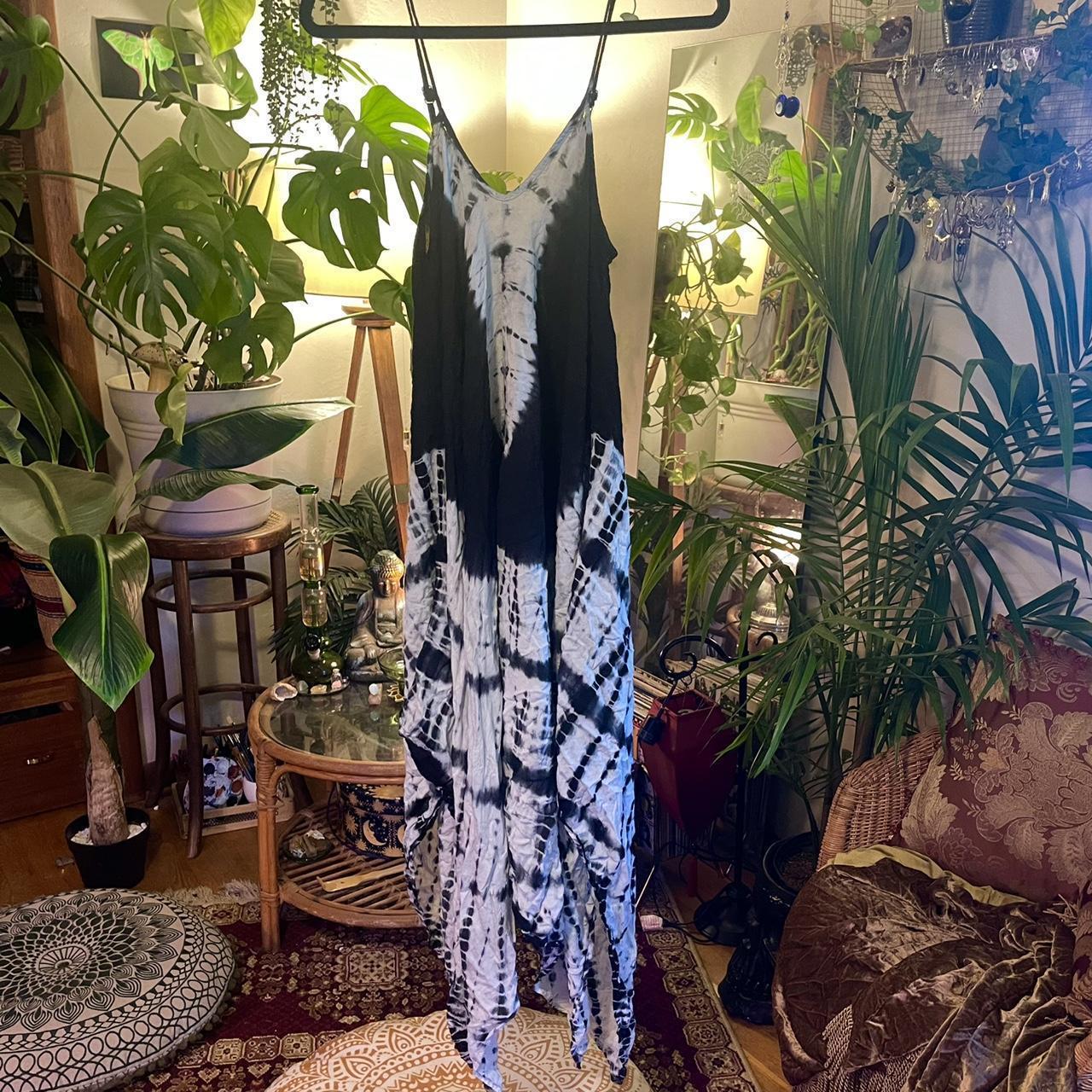 Raviya tie-dye, asymmetrical, midi length dress with... - Depop