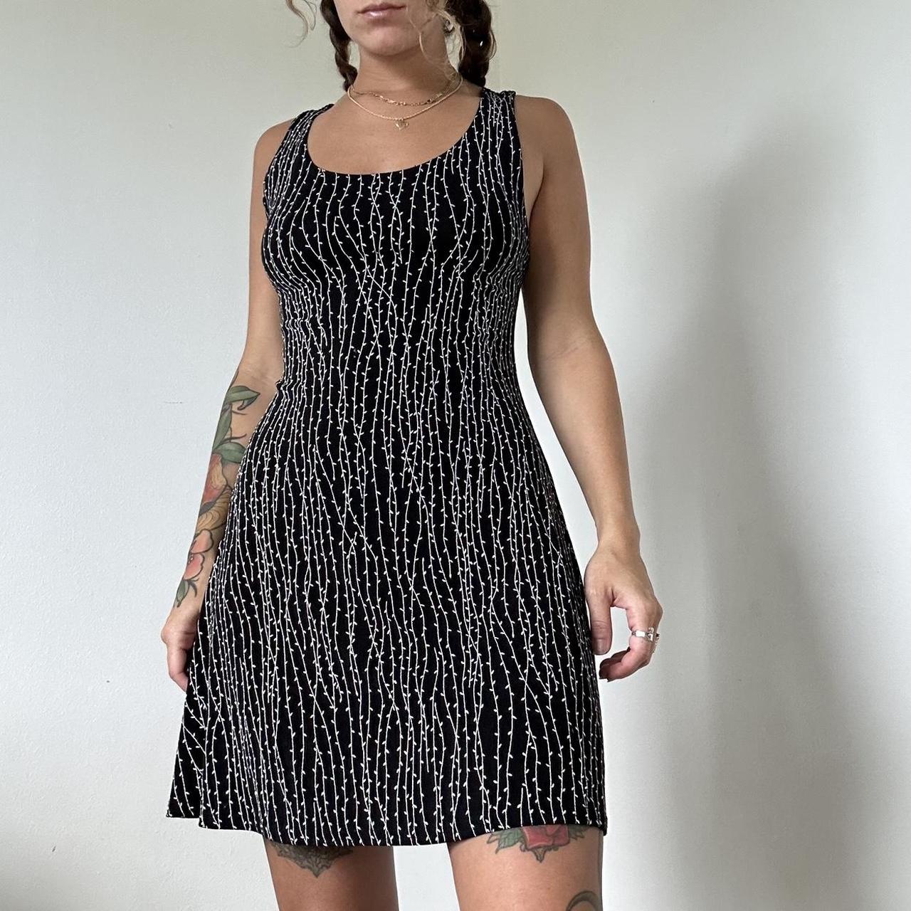 90s whimsigoth slinky LBD Vintage vine print black... - Depop