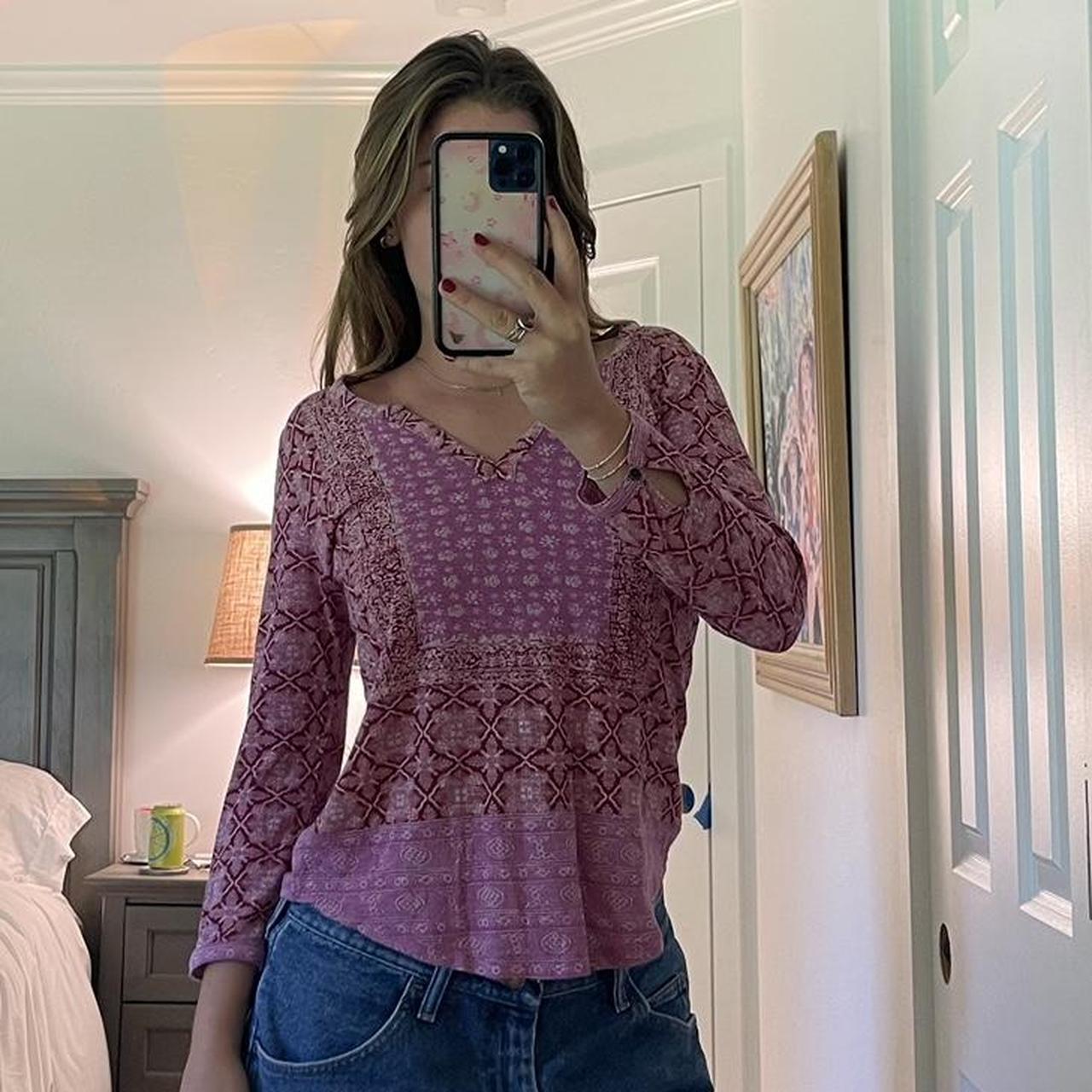 Super soft and flowy pink and purple top with a boho... - Depop