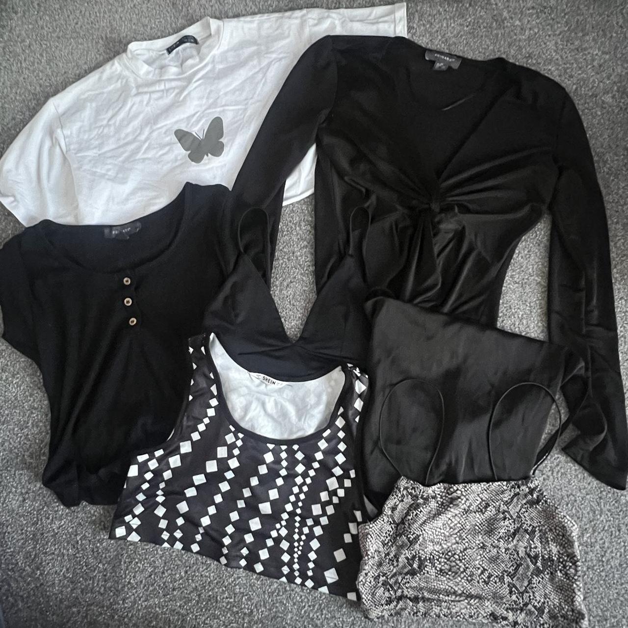 TOP BUNDLE ~ all good condition (one croptop a... - Depop