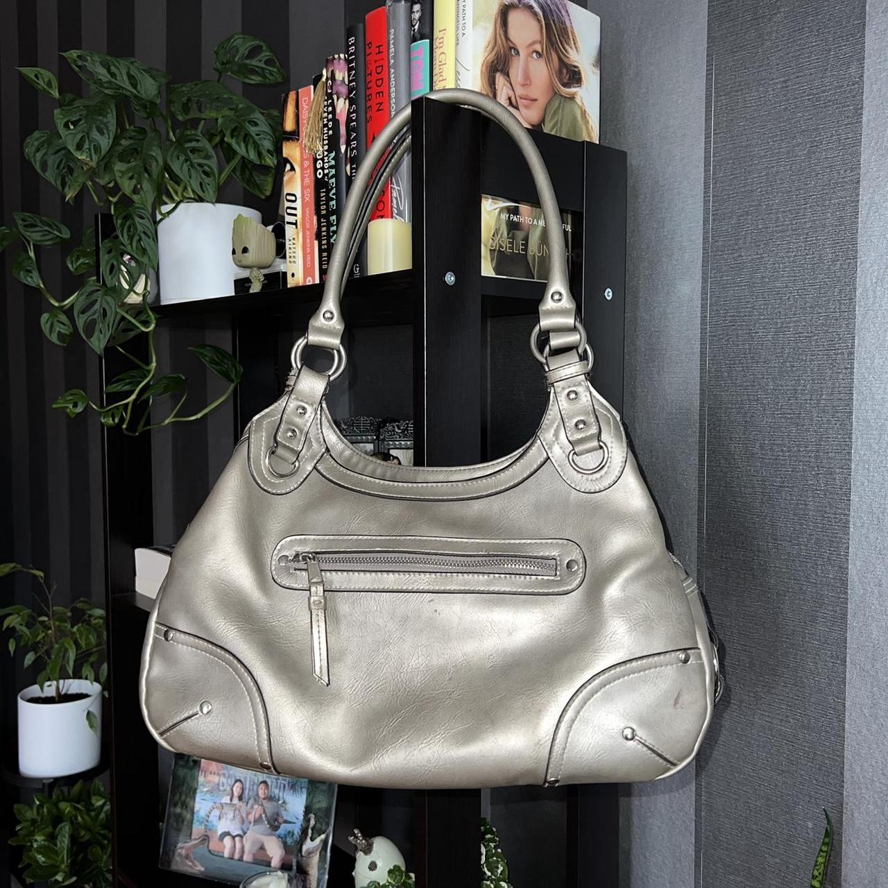 Y2K silver handbag 3 big pockets In great condition... - Depop