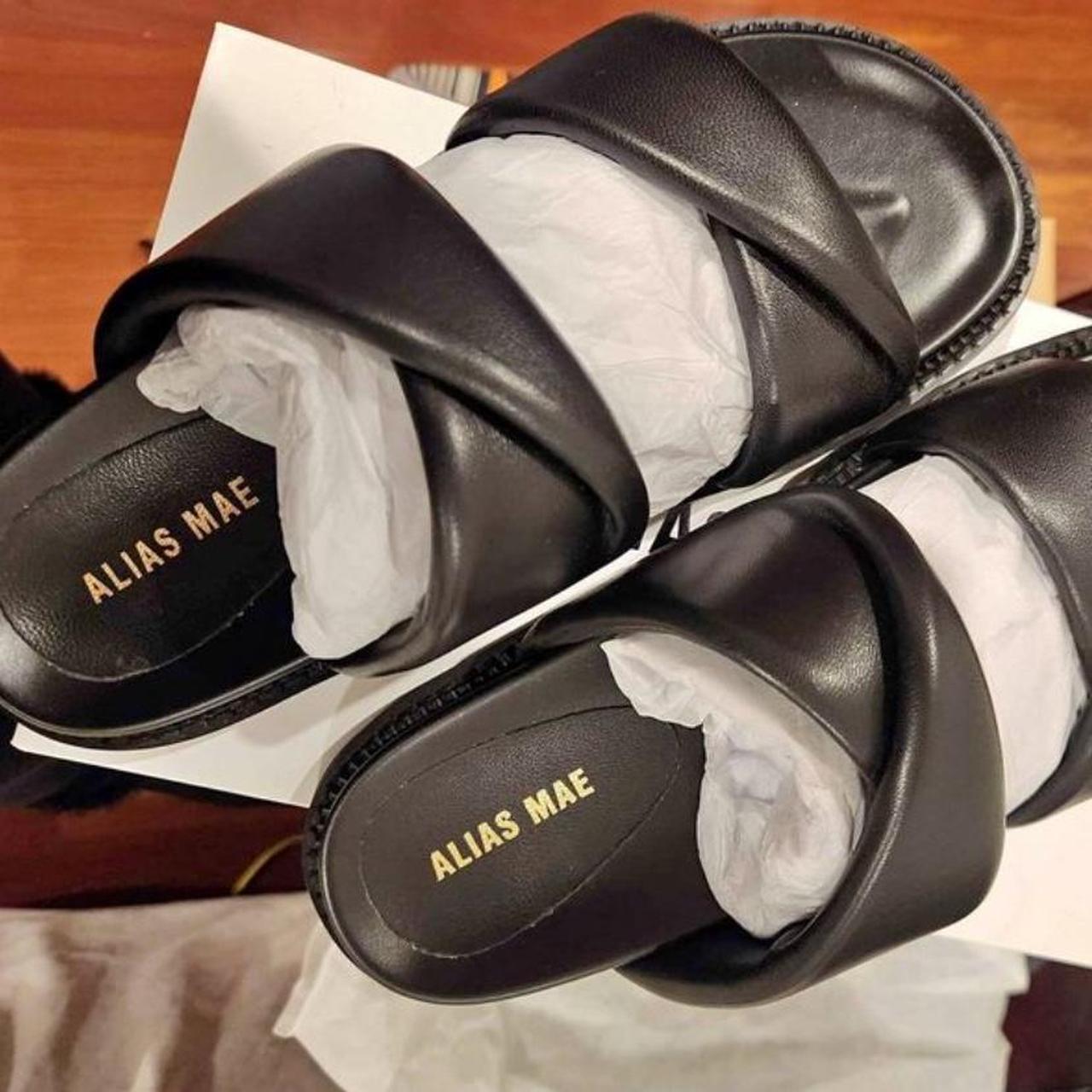 alias mae paris slides worn once leather size 39 - Depop