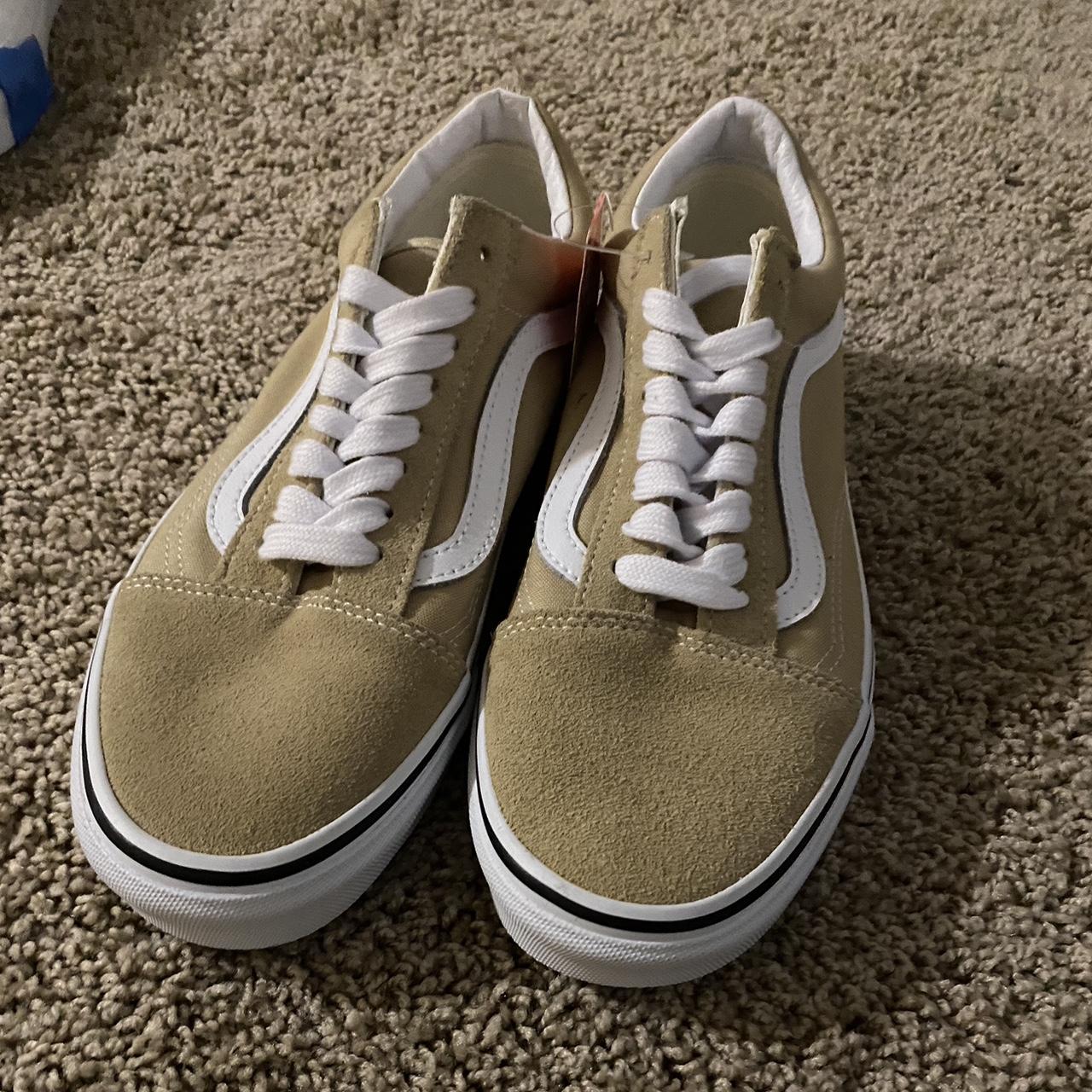 Vans Old Skool Size 7 - Depop