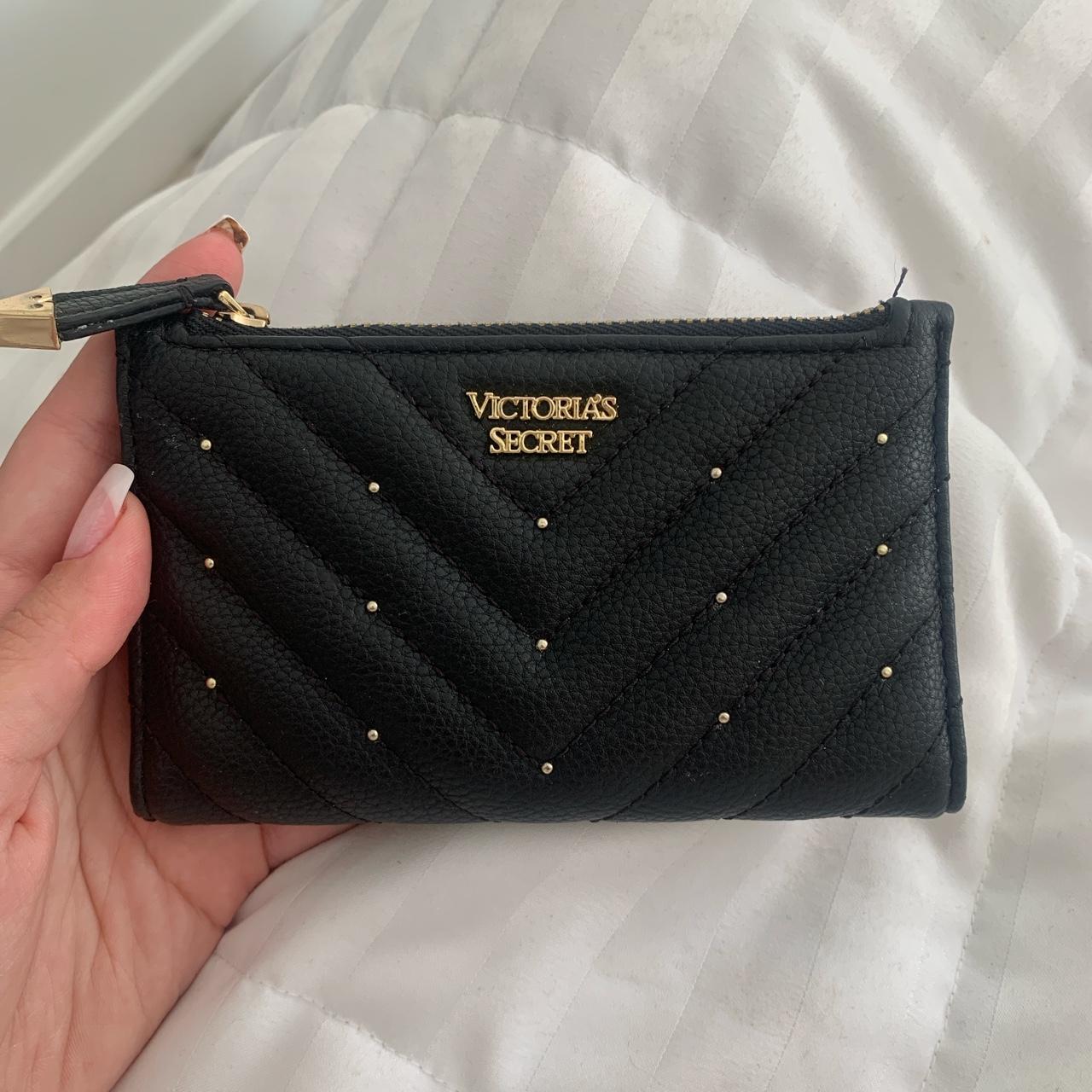 Victoria's Secret Women's Black Wallet-purses | Depop