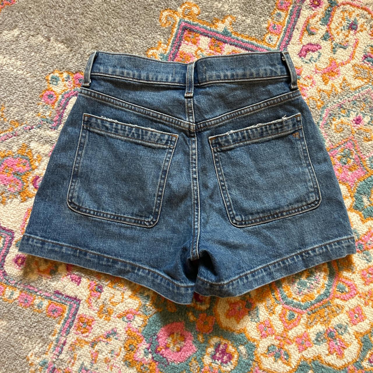 Madewell denim shorts Size 26 Excellent condition... - Depop