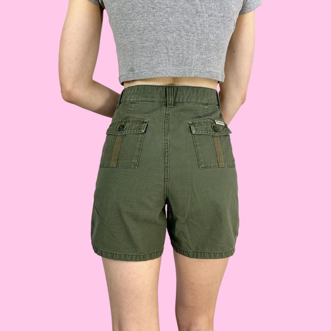 Columbia Sportswear Women's Green Shorts | Depop