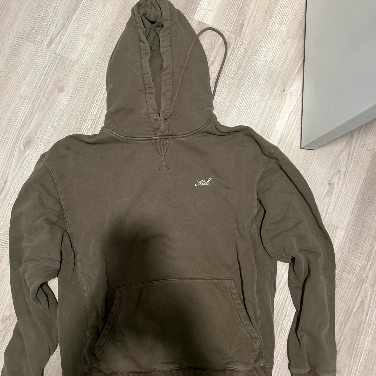 Green kith hoodie large but not really oversized unisex - Depop