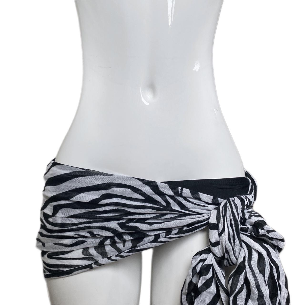 Women's Scarf-wraps | Depop