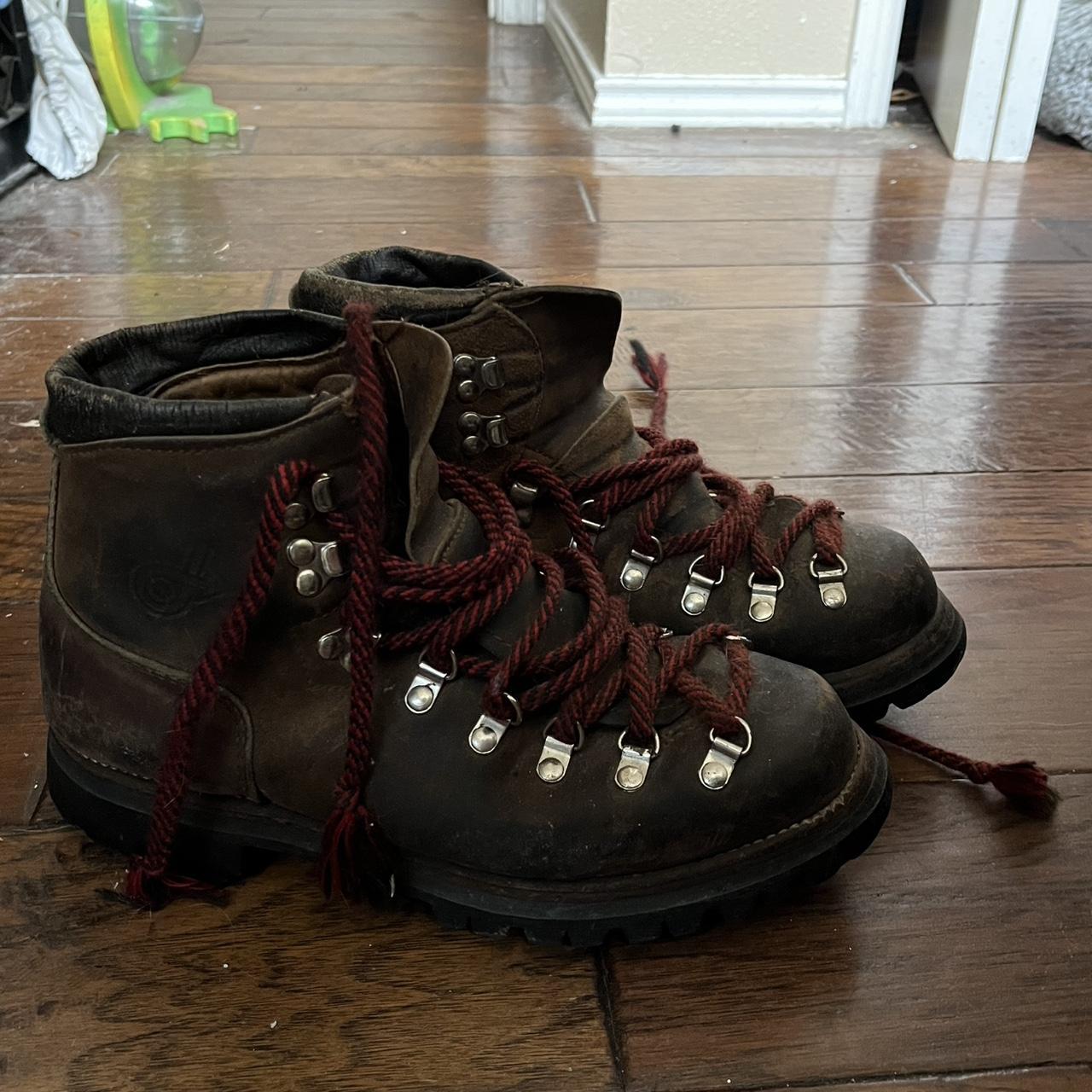 Vintage hiking boots, barely worn because they’re a... | Depop