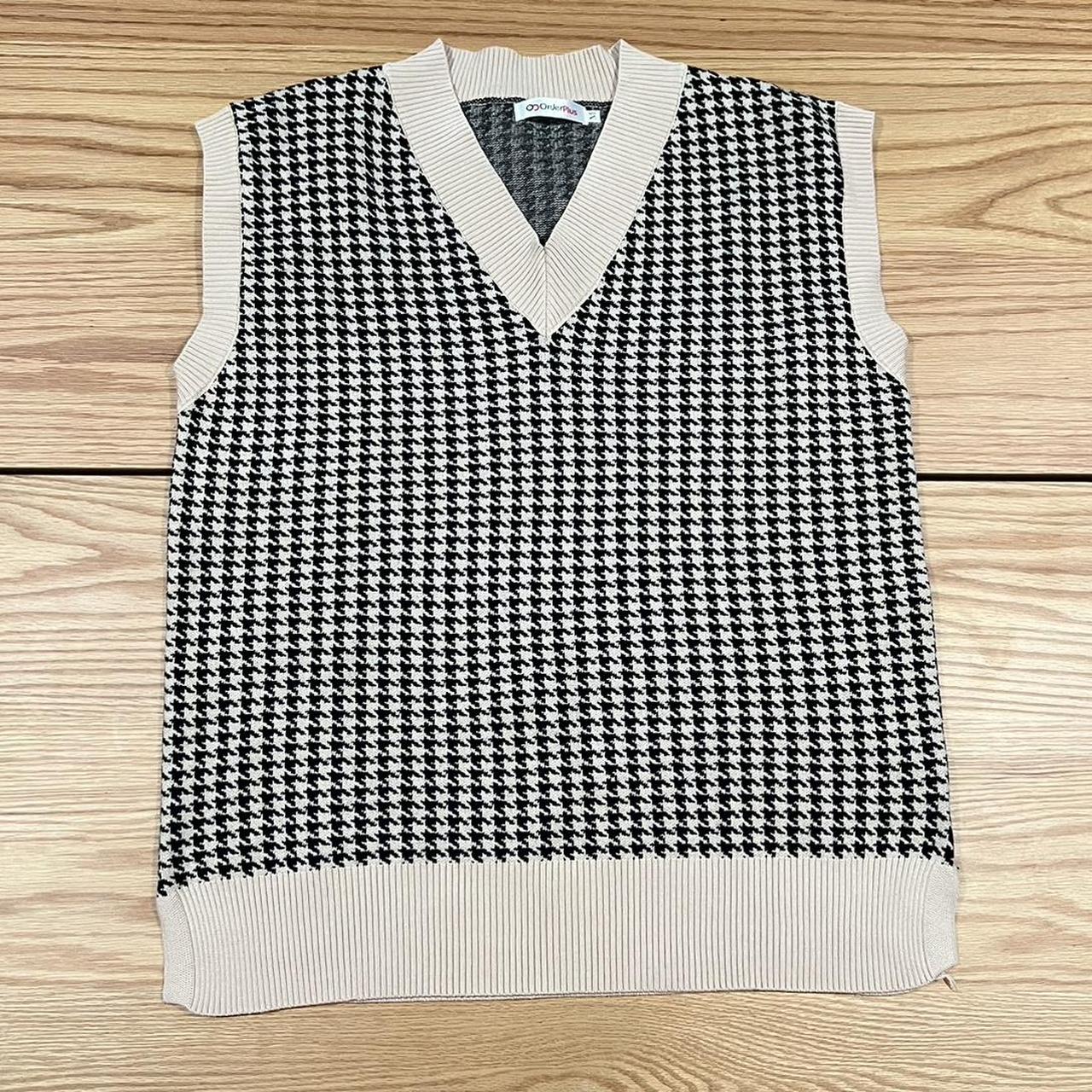 houndstooth vest viral pinterest vest top! worn once - Depop