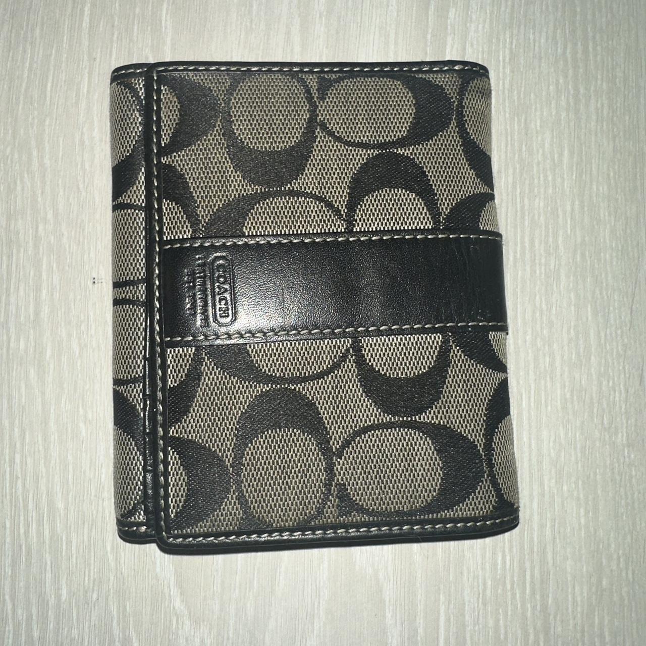 old coach wallet #coach #wallet - Depop