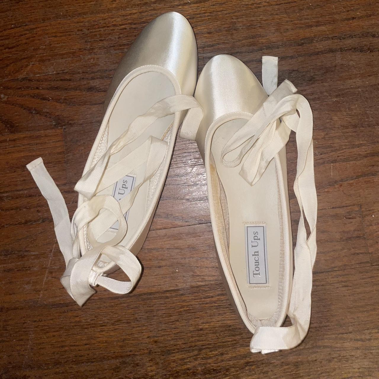 Ballet flats with laces! Soo cute and in great... - Depop