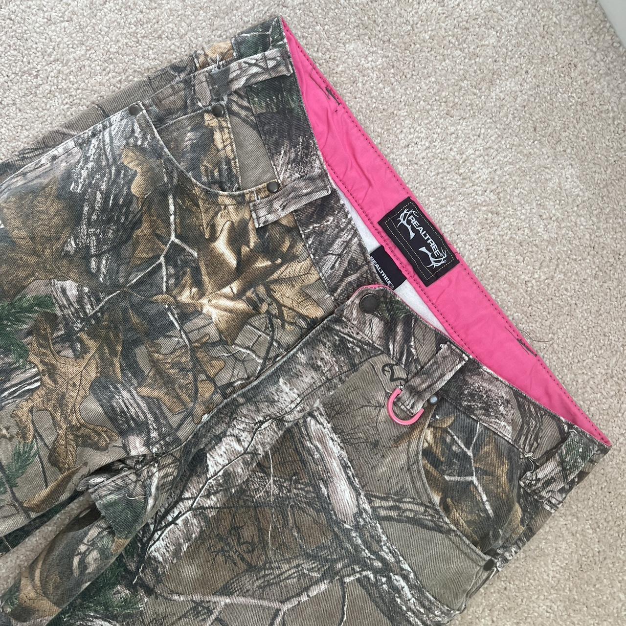real tree camo pants 💗 adorable pink details inside... - Depop