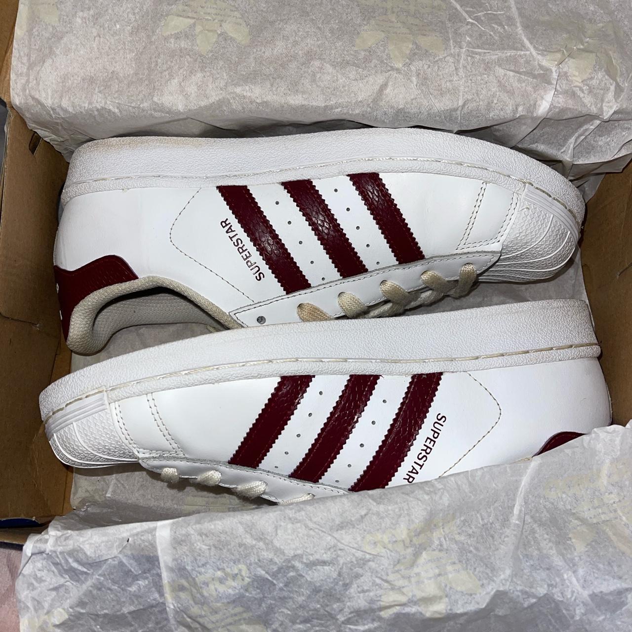 Adidas superstars - Depop