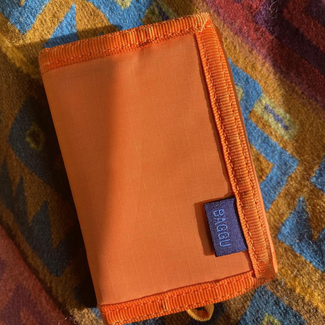 baggu nylon wallet orange some wear - Depop