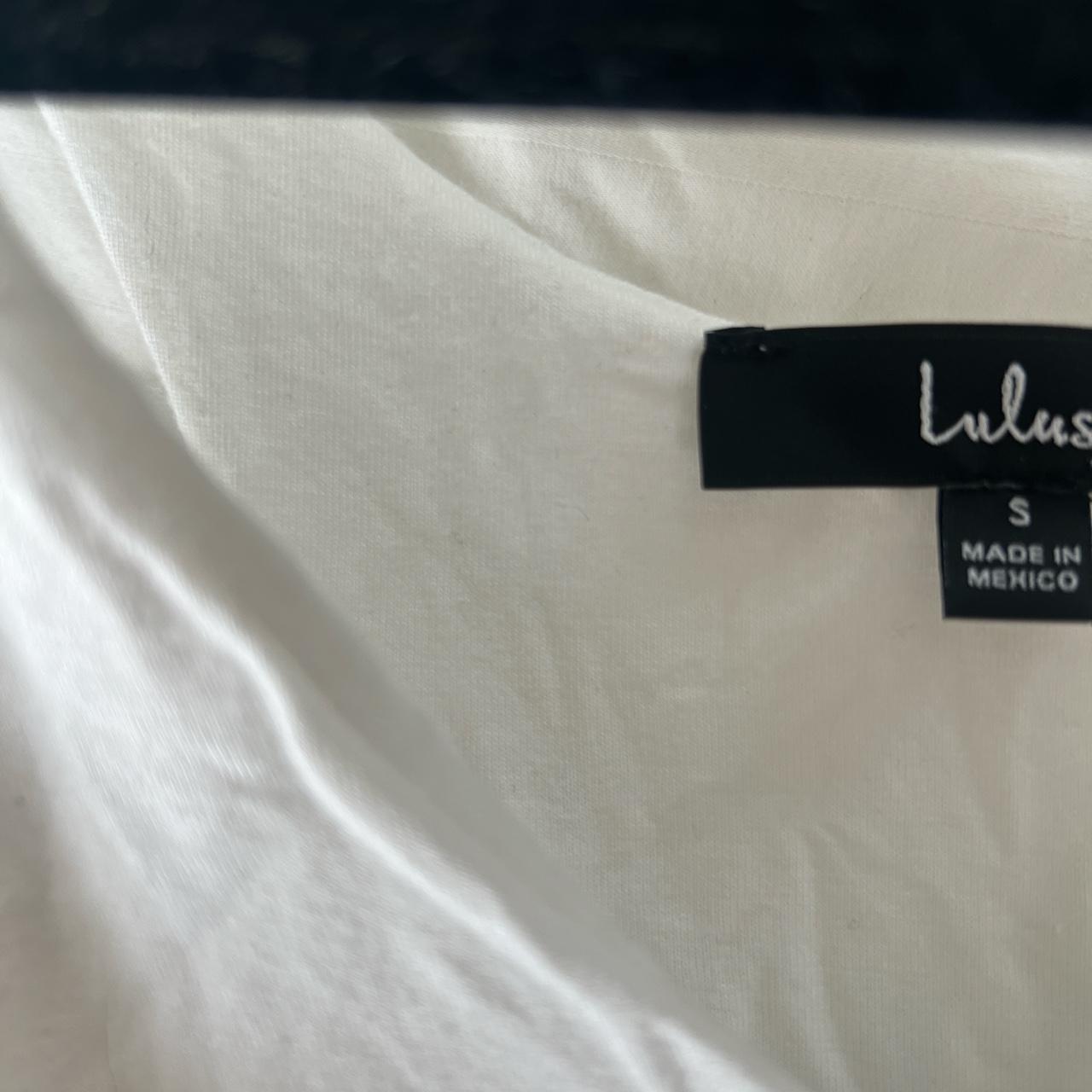 Lulus Women's White Crop-top | Depop