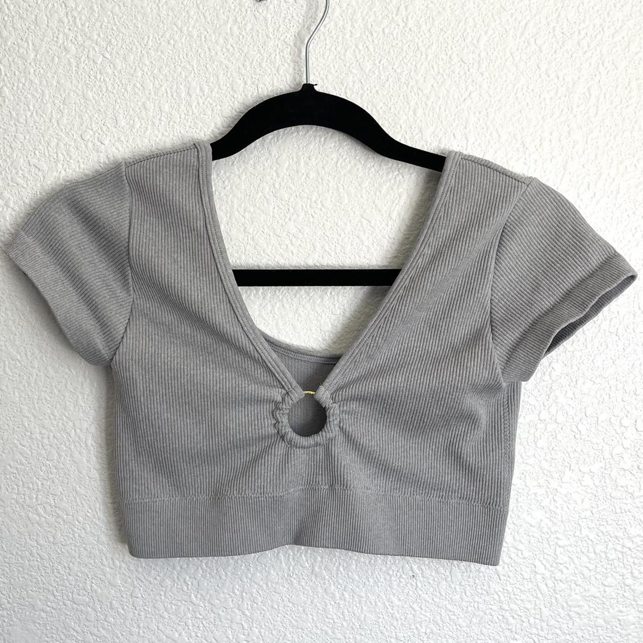 Aerie Small Grey Top 🤍 Tags tor exposure: flare... - Depop
