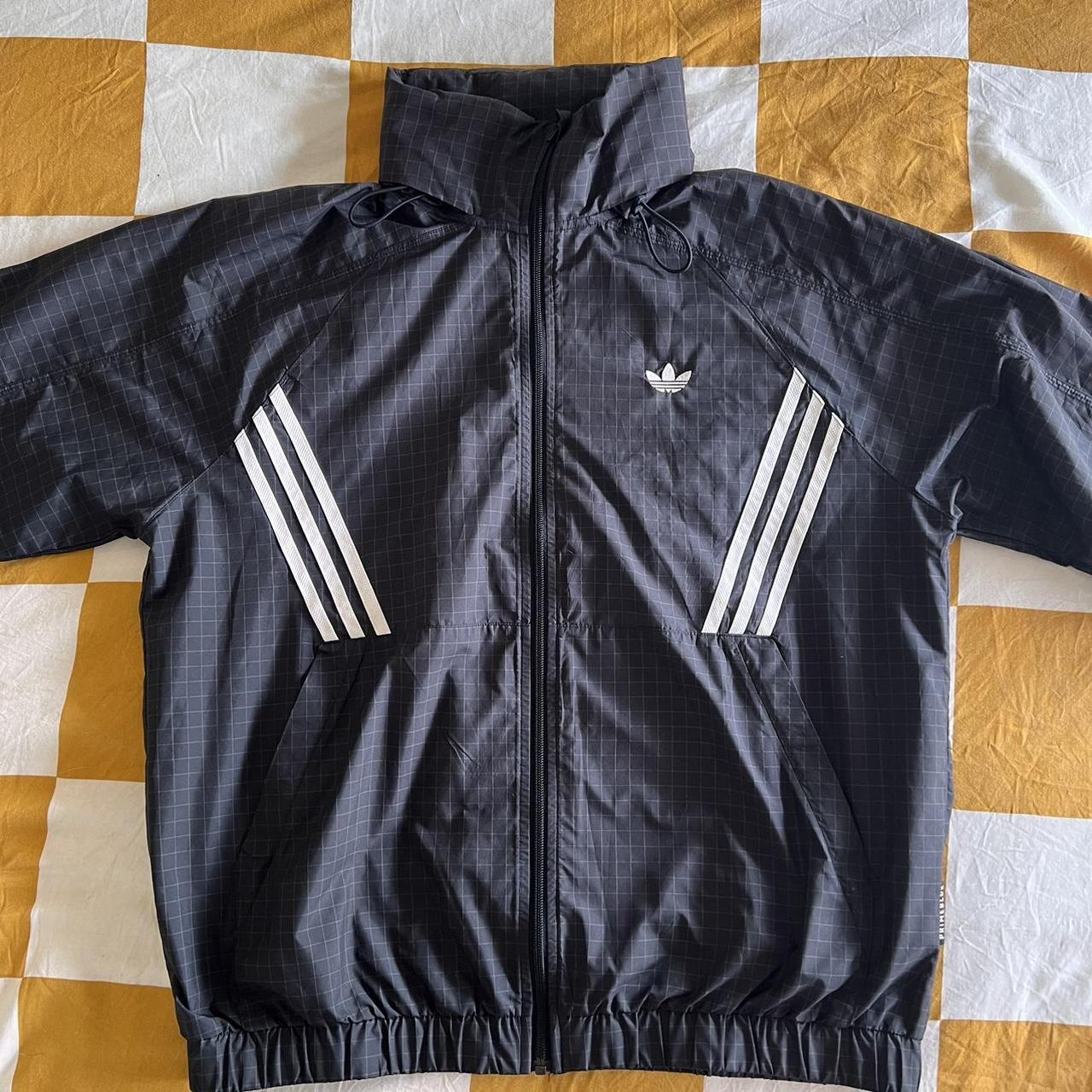 ADIDAS Workshop Windbreaker Hood tucks into collar... - Depop