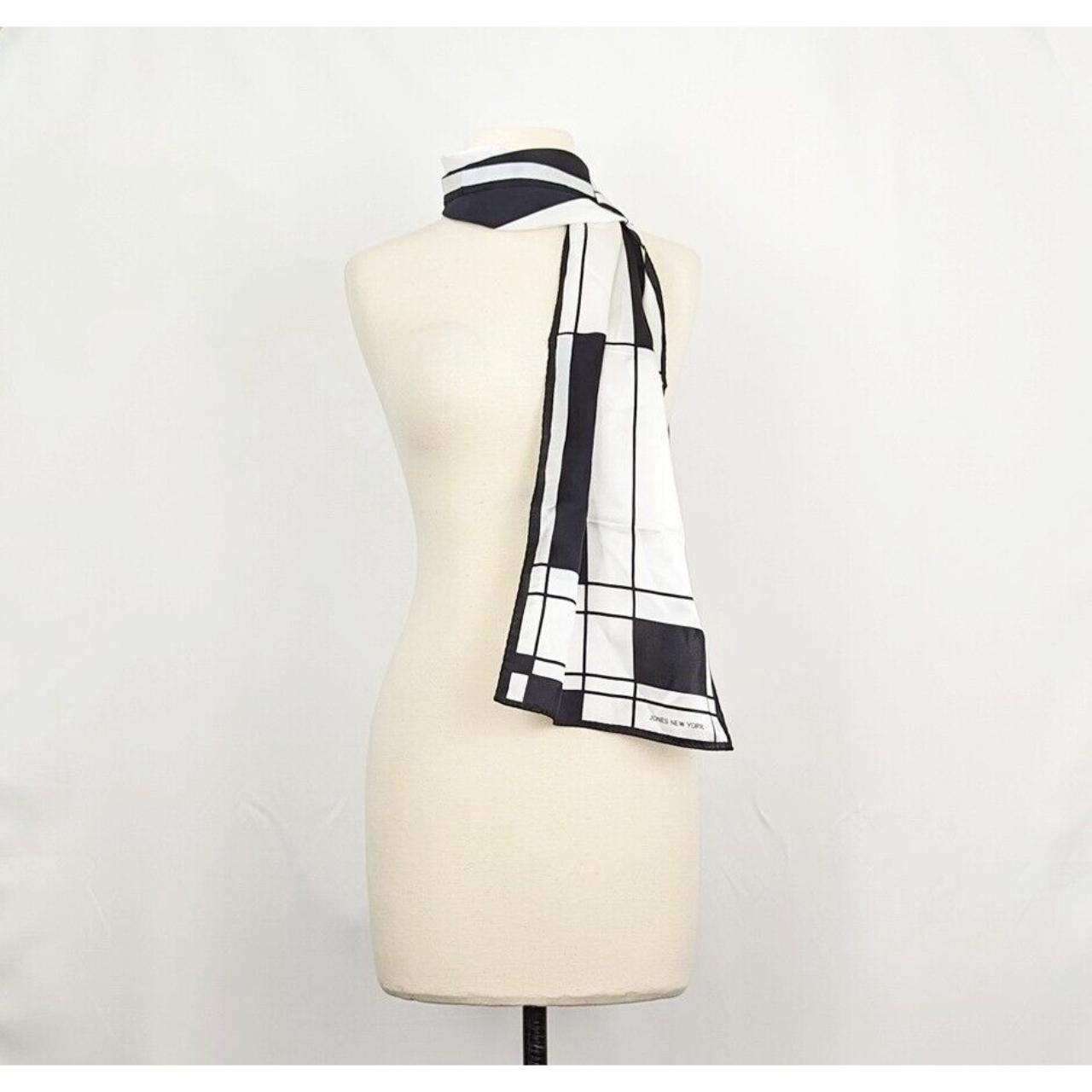 Jones New York Women's Black and White Scarf-wraps | Depop