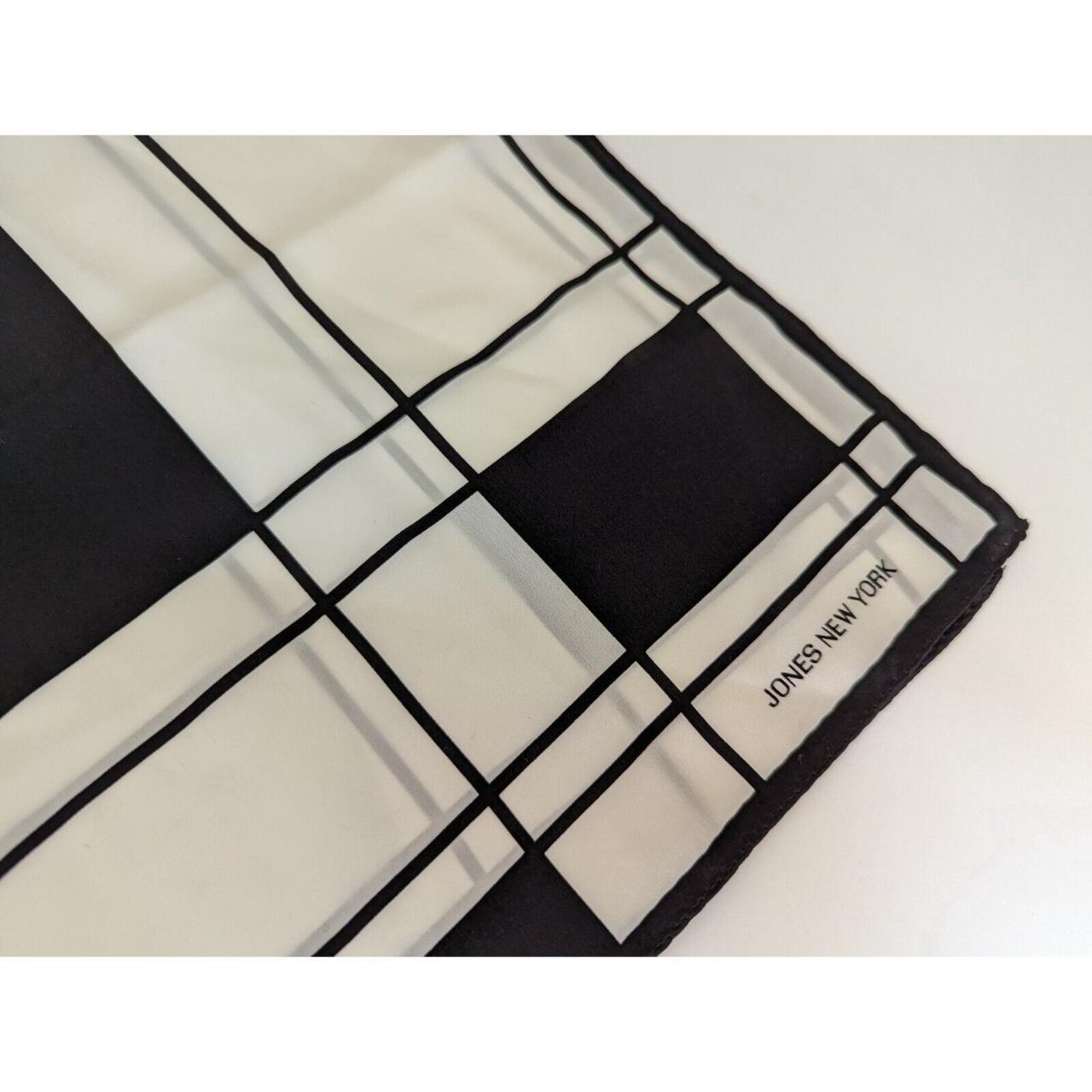 Jones New York Women's Black and White Scarf-wraps | Depop