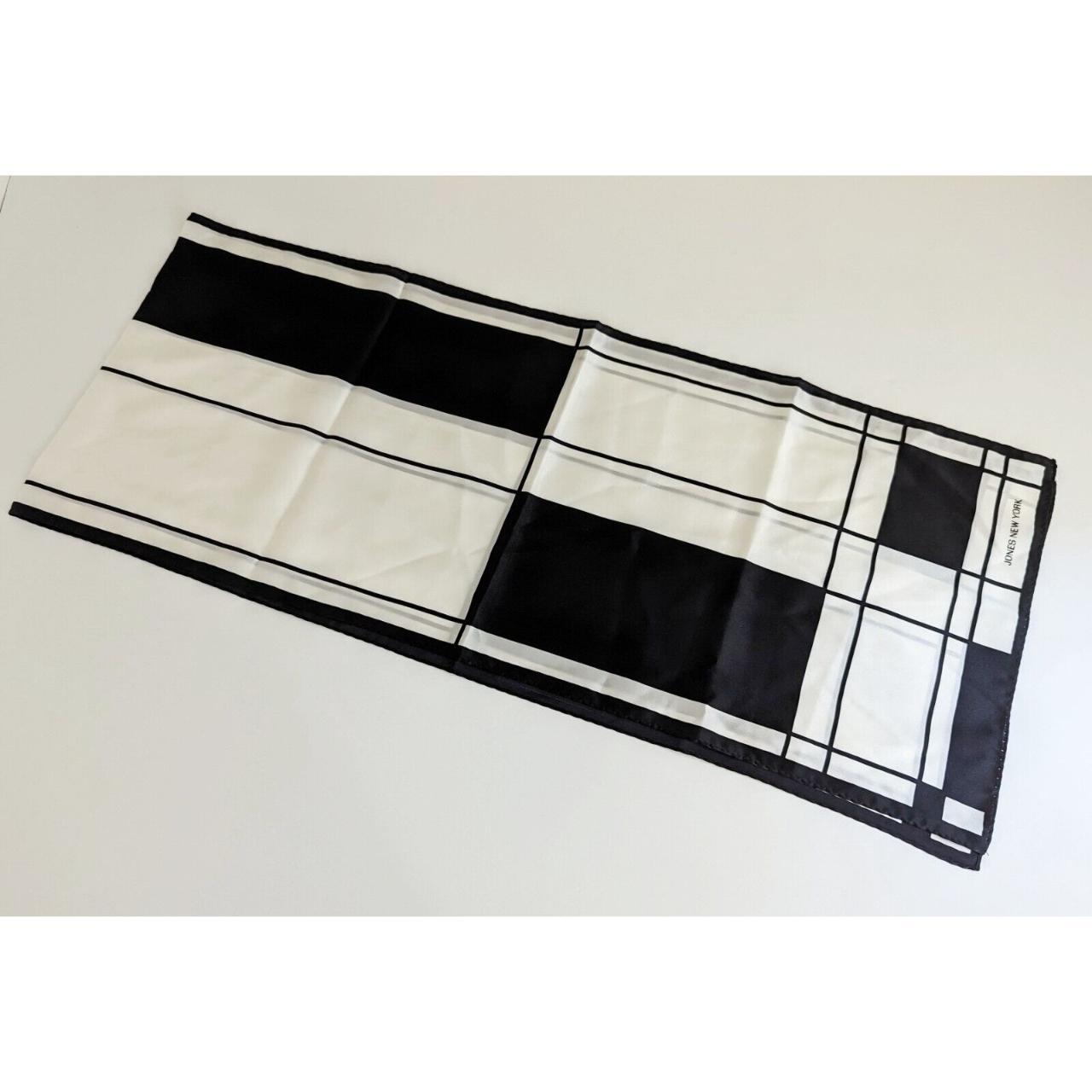 Jones New York Women's Black and White Scarf-wraps | Depop