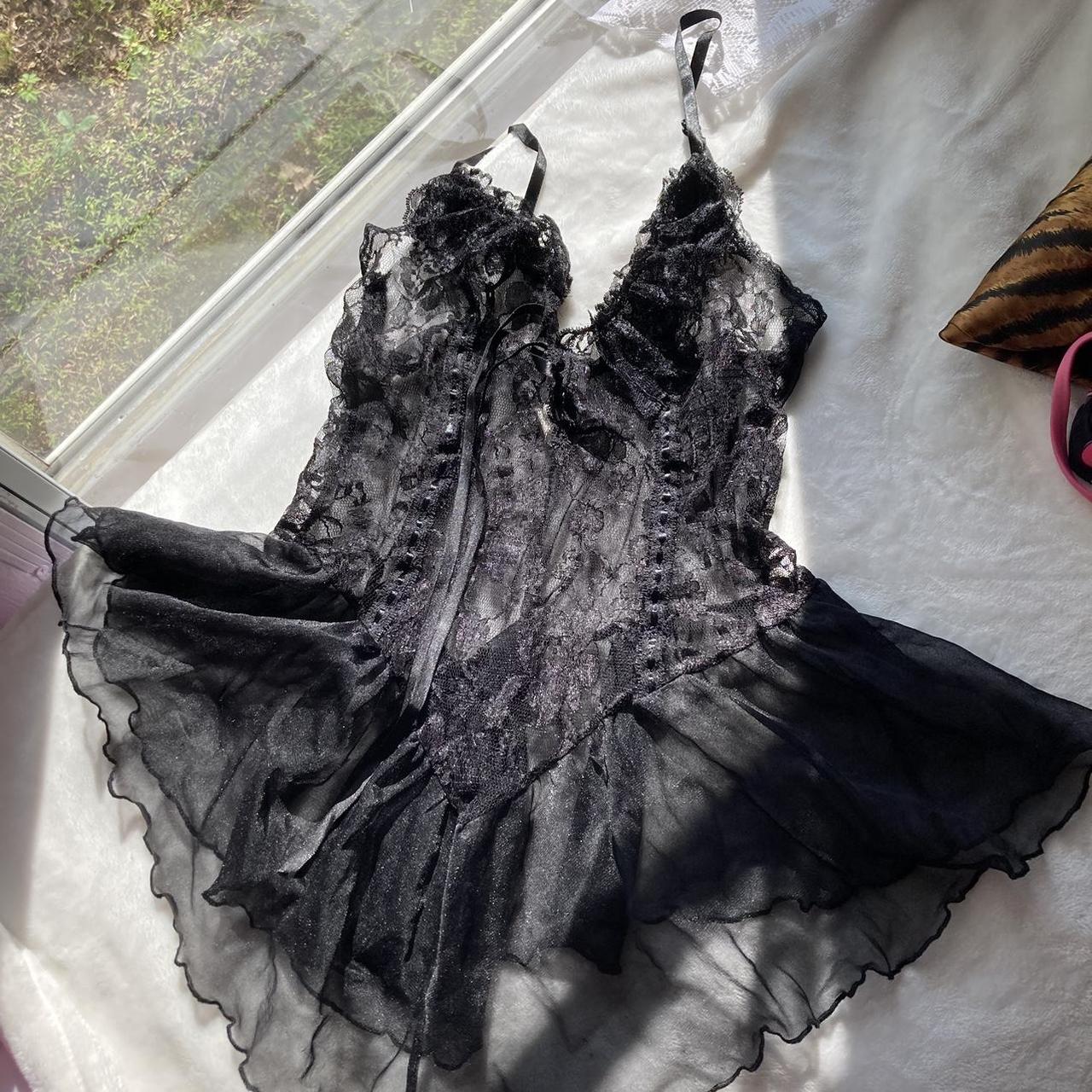 Escante Women's Black Vest | Depop