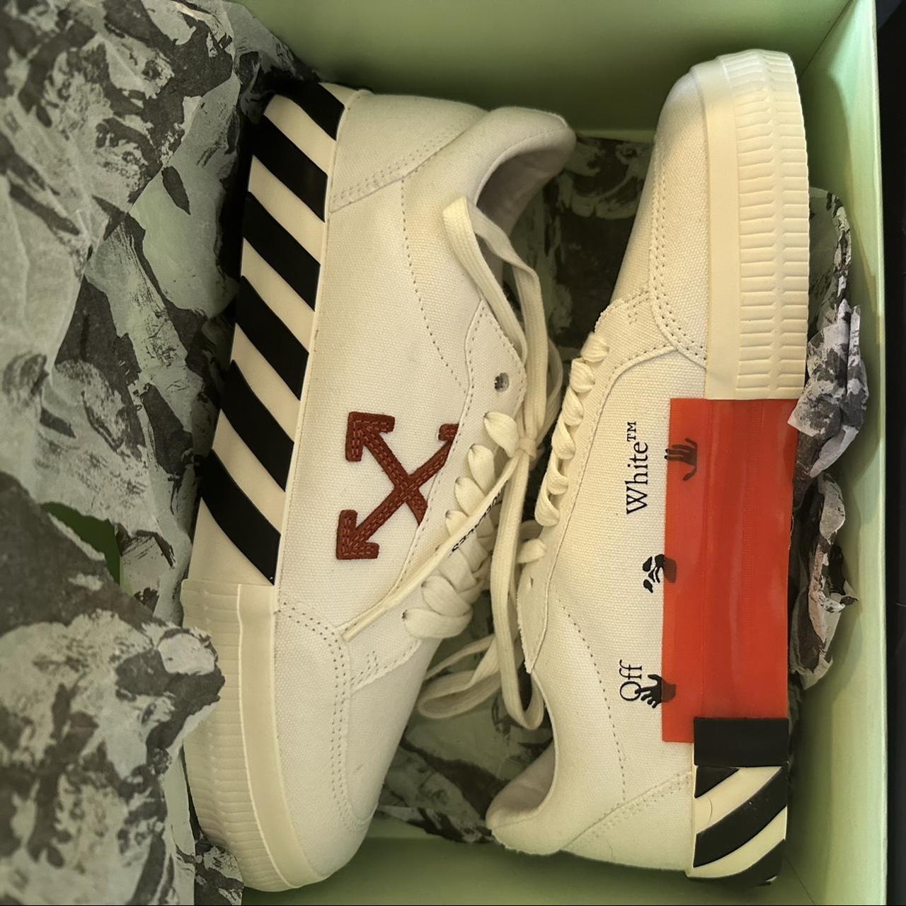 Off-White Men's White Trainers | Depop