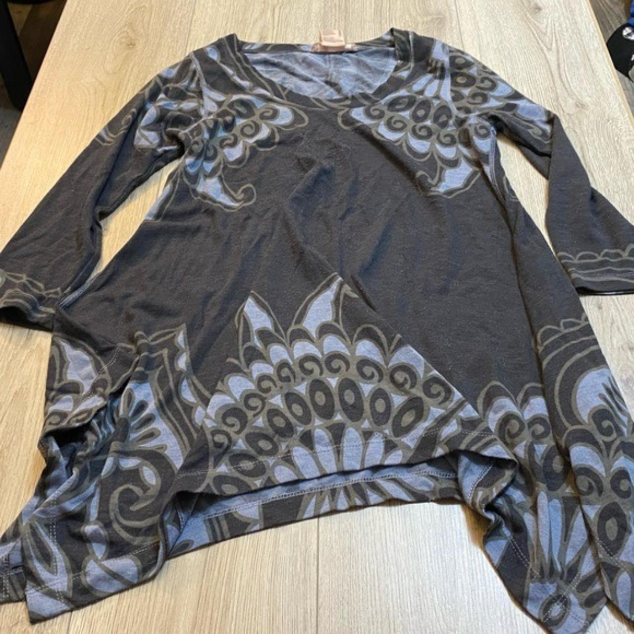 philosophy top shirt open to bundles and offers In... - Depop