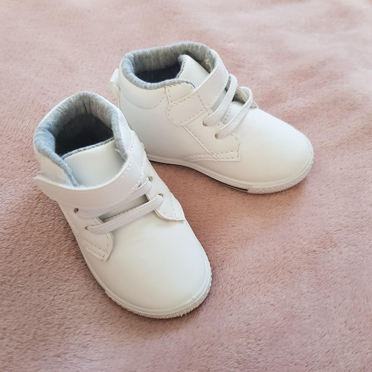 White First-shoes-baby-shoes | Depop