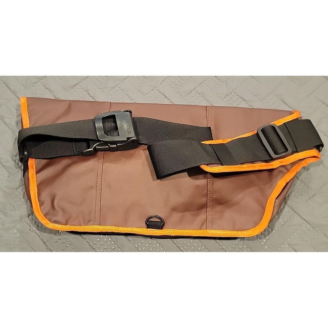Timbuk2 UTX FLEX WARRIOR Classic Messenger Bag Brown... - Depop