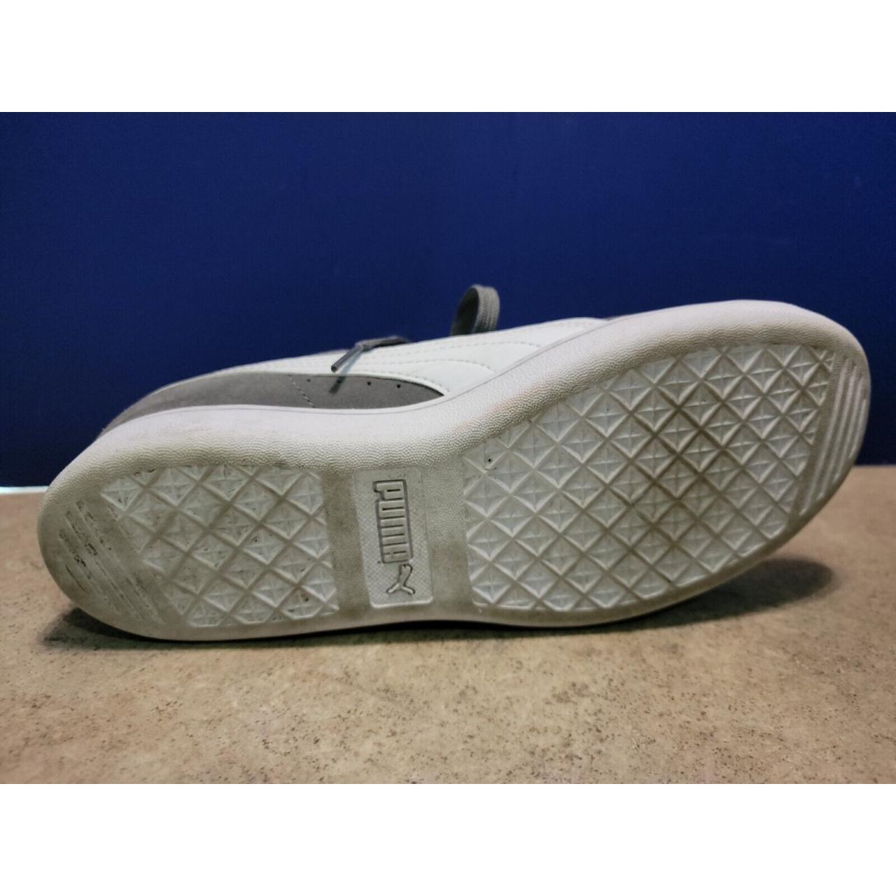 Womens Soft Foam Puma Size 9 Gray And White Sneakers... - Depop