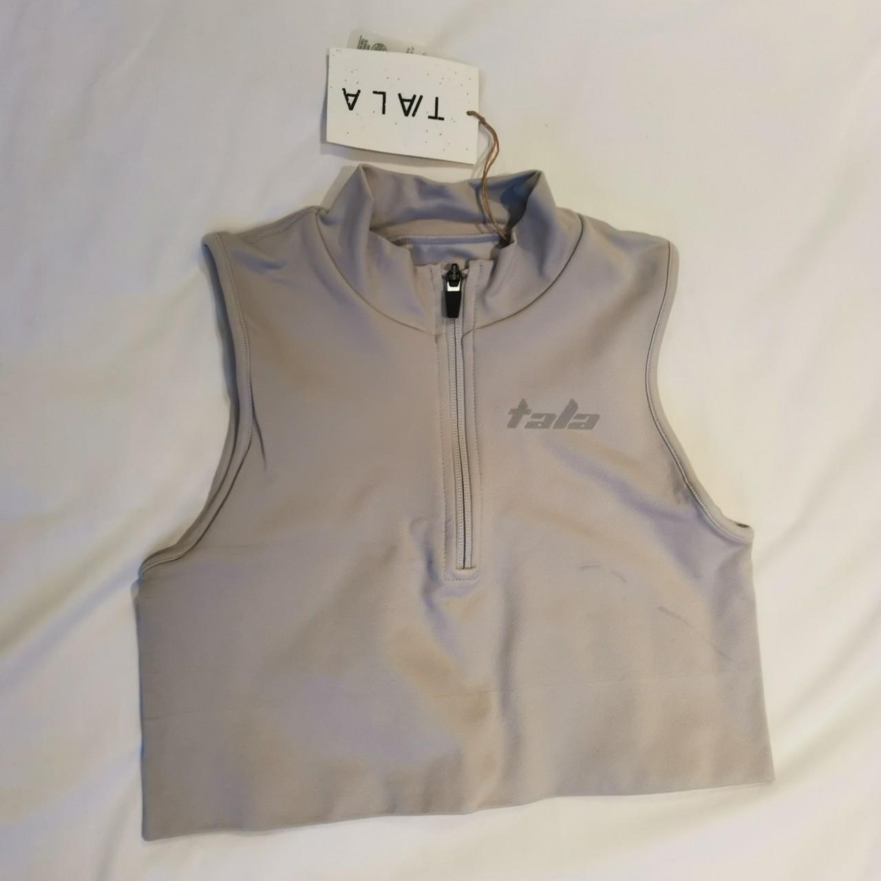 Tala zinnia light grey gym zip up crop top - size... - Depop