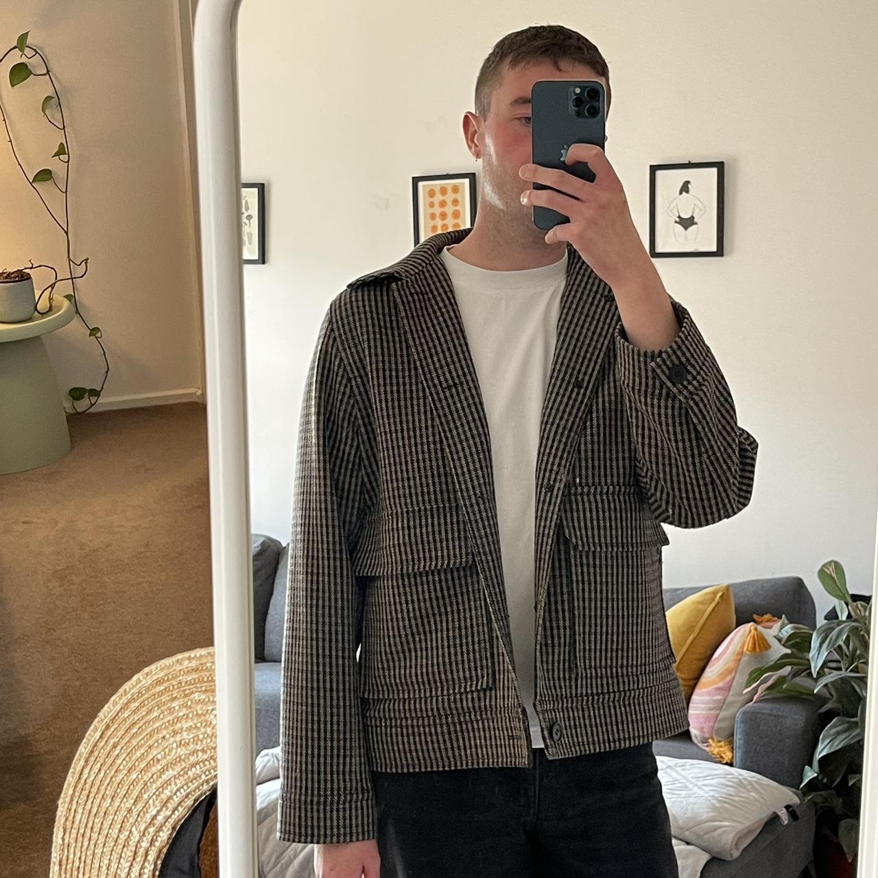 Boxy H&M jacket - great to dress up an outfit or... - Depop