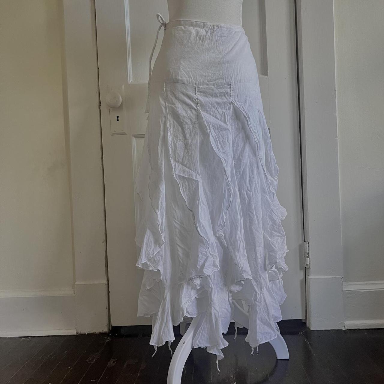 gorgeous vintage ruffle jellyfish white long maxi... - Depop