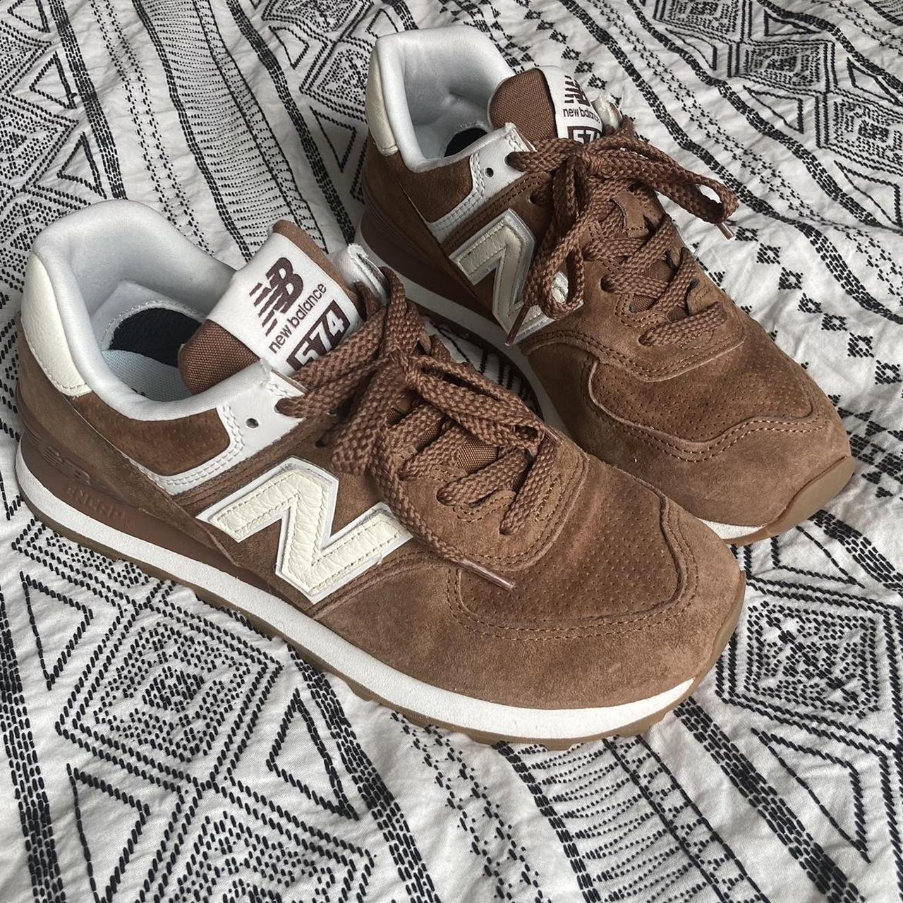 New Balance Women's Brown and Tan Trainers | Depop