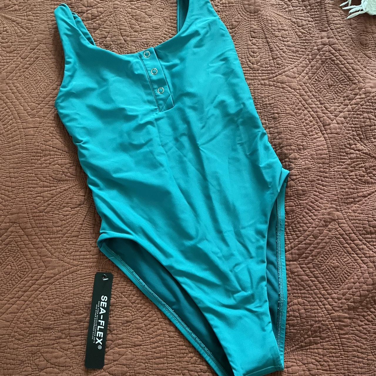 Jolyn One Piece Swimsuit With Buttons Perfect For Depop