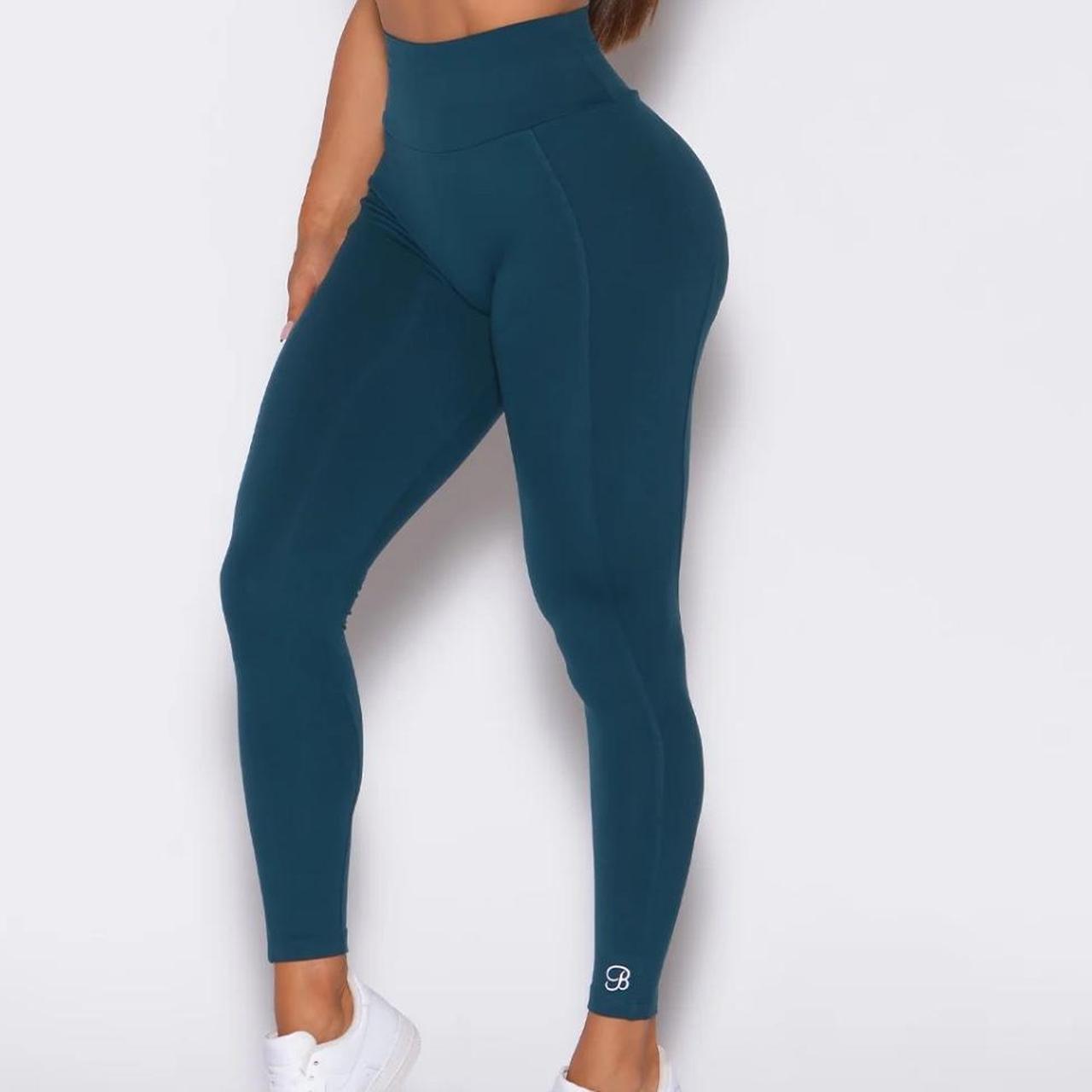 Bombshell sportswear shape leggings in peacock Sold... - Depop