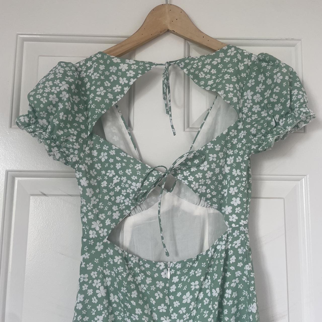 Princess Polly green floral dress Size 4 Worn once - Depop
