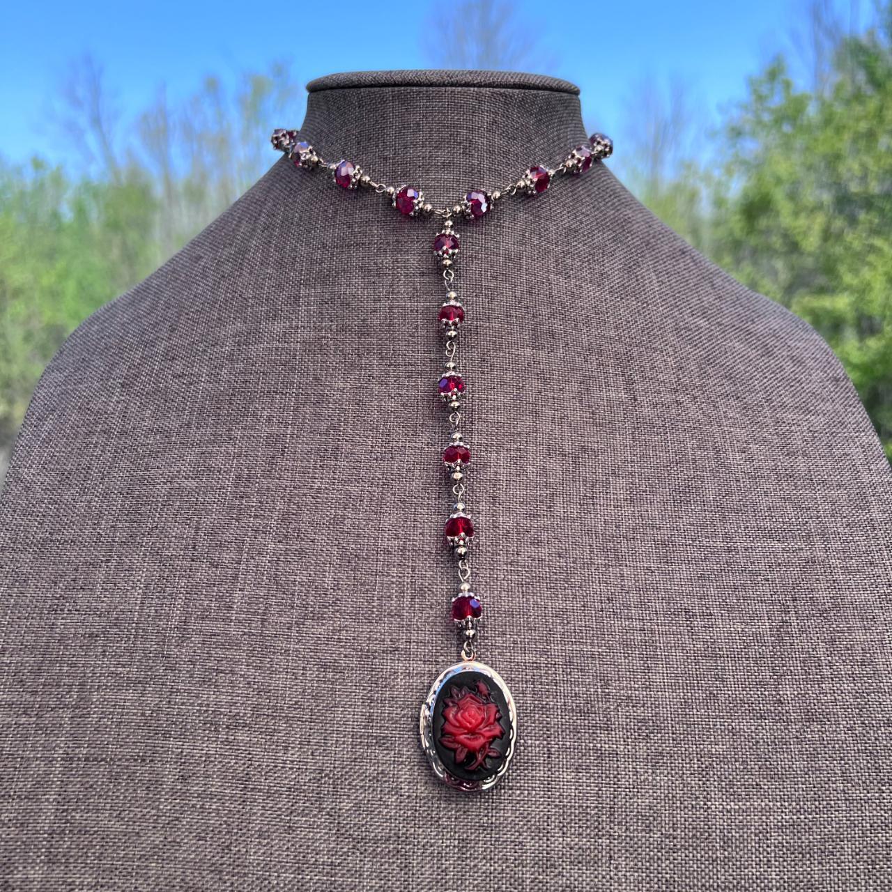 Gothic Princess Blood Red Lariat Necklace with Rose... - Depop