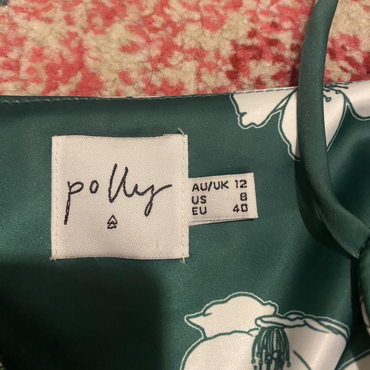 Princess Polly green and white flower cropped slit... - Depop