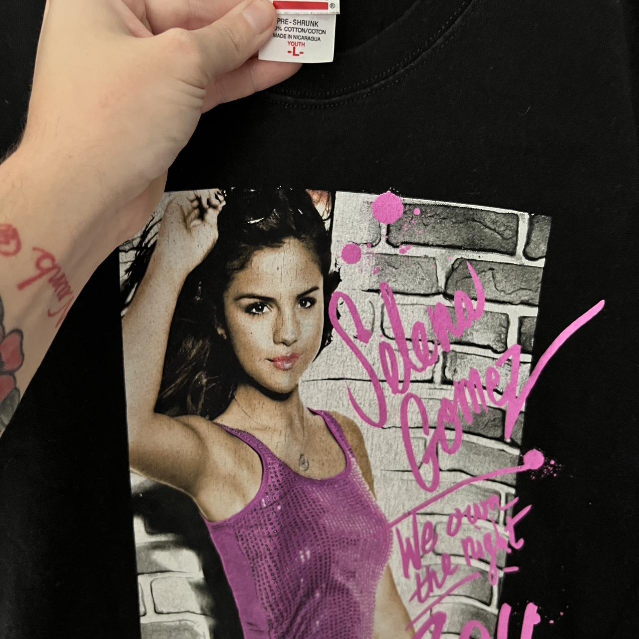 Vintage y2k Selena Gomez band music tour t shirt Sz... - Depop