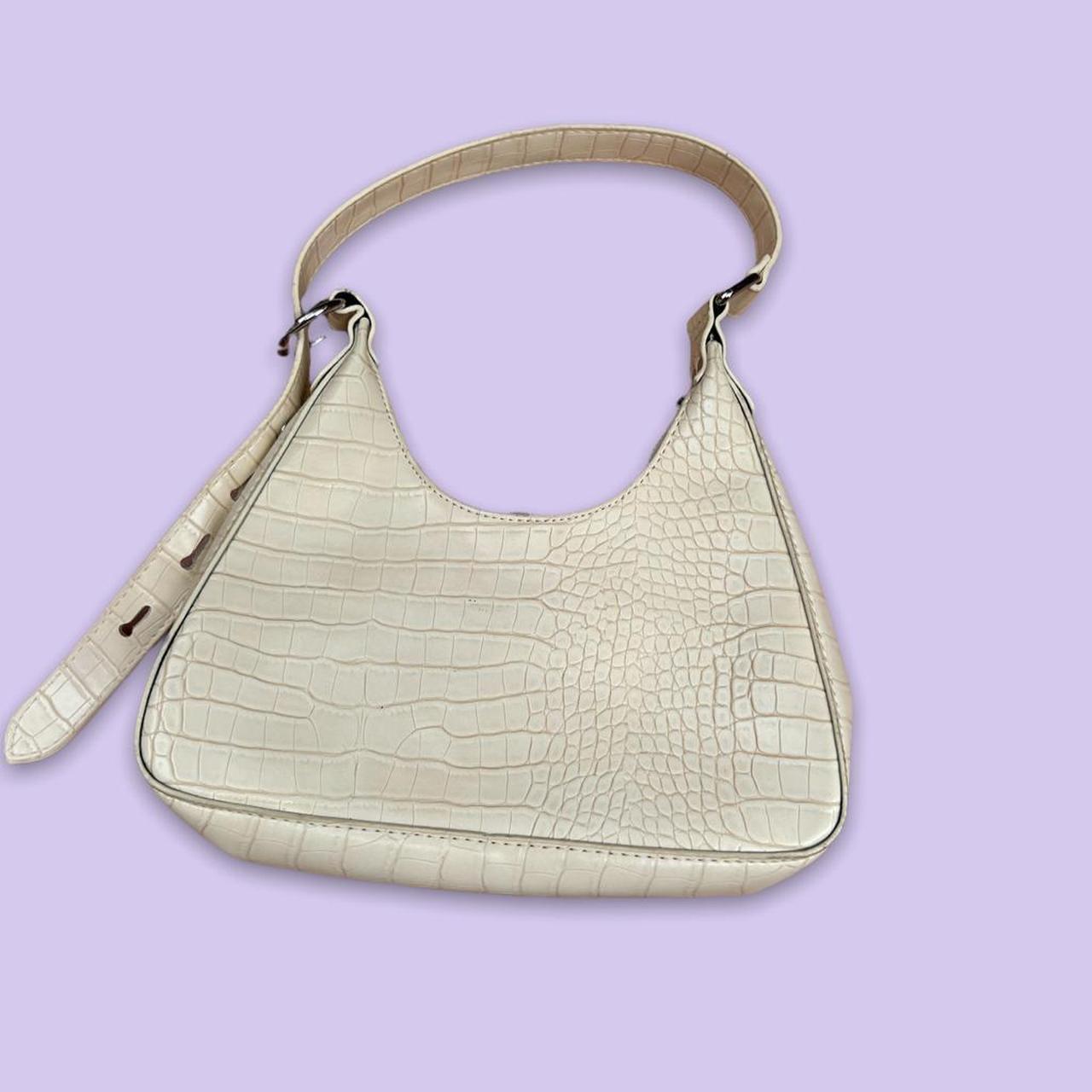 Women's Cream Bag | Depop