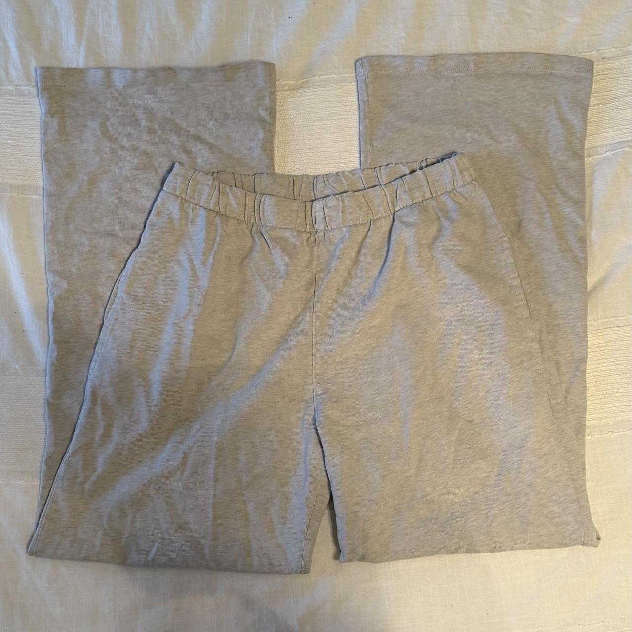 grey sweats the tag is cut out #brandymelville... | Depop